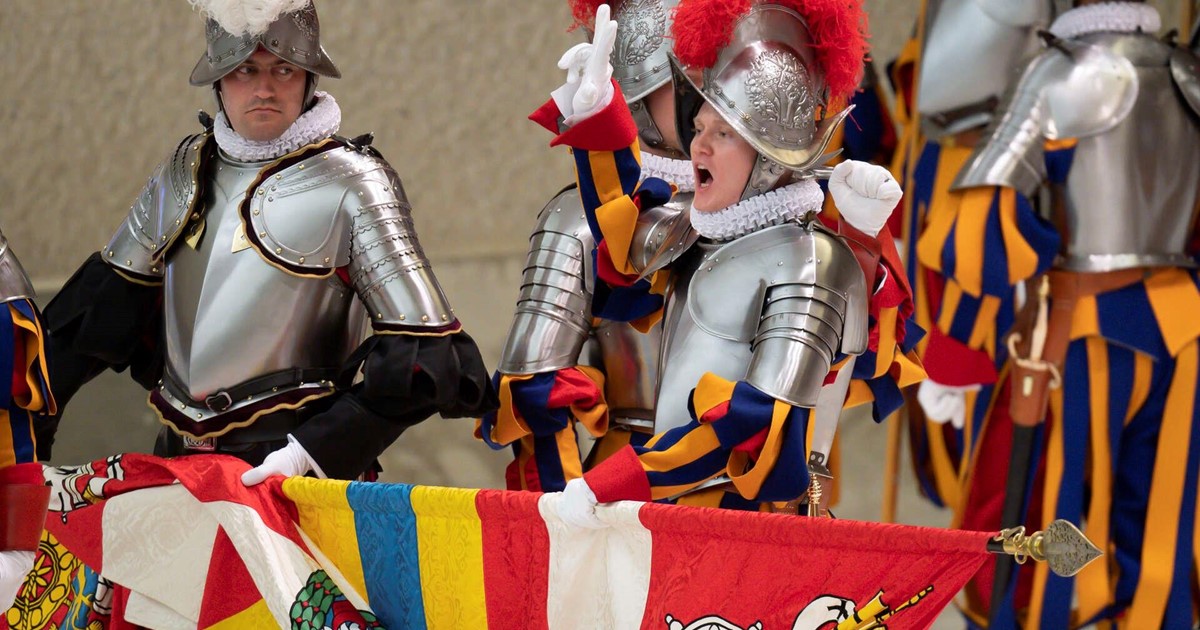 Zwei Rottaler als Schweizergardisten vereidigt | Anzeiger vom Rottal