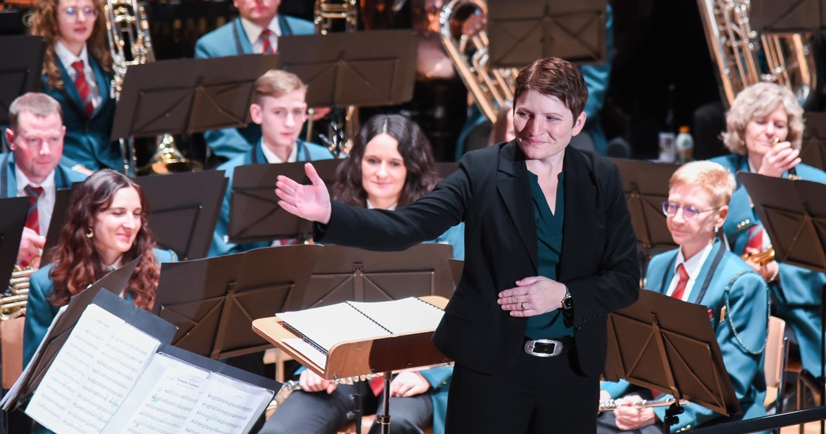 Dirigentin wurde verabschiedet | Anzeiger vom Rottal